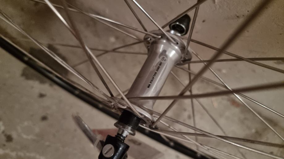 Obroči za cestno kolo Mavic Novo