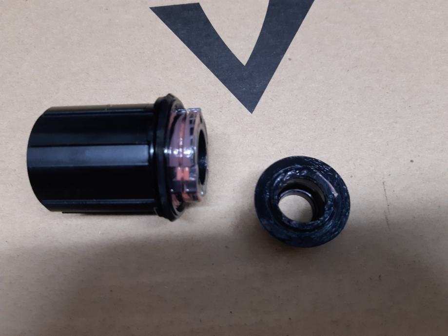 Račna MTB Shimano - SRAM 11-speed 3-Pawl System DT-Swiss