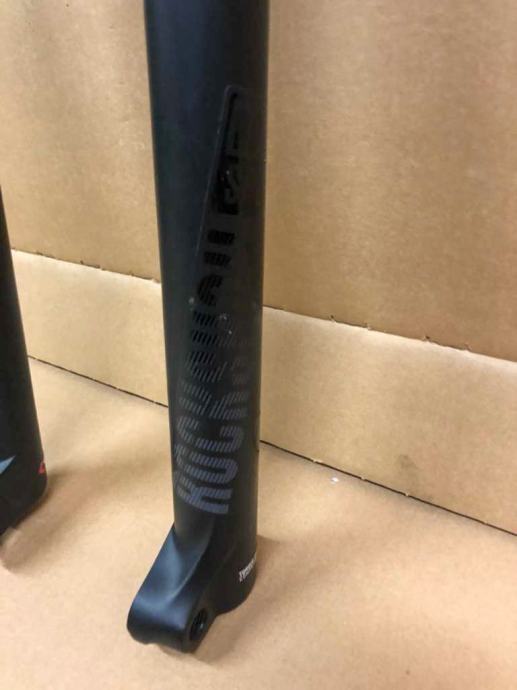RockShox Reba RL 100 mm 29, letnik 2020