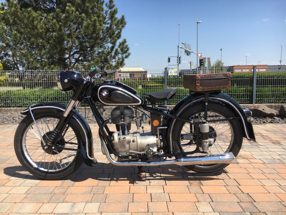 MOTORNO KOLO BMW R25/2 1952