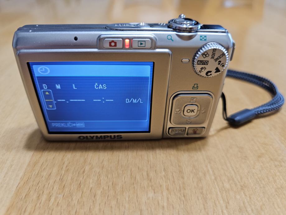 Digitalni fotoaparat Olympus X-790
