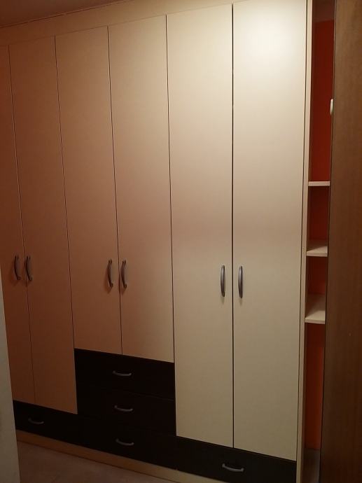 Vgradna omara predsoba PODARIM