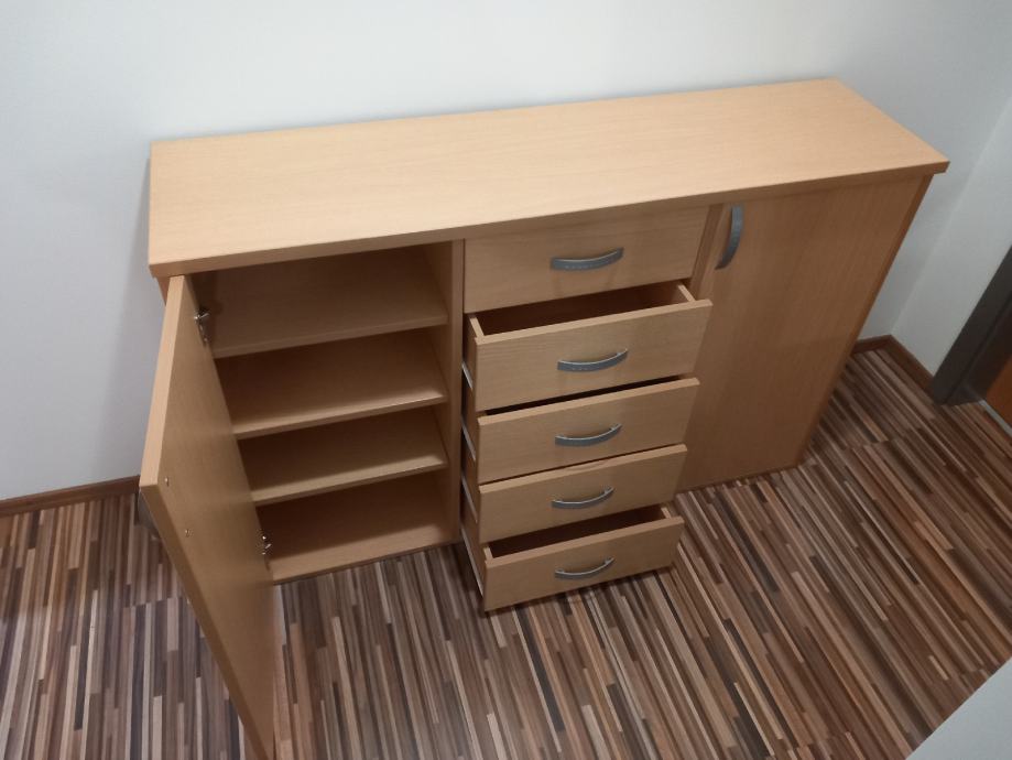 Nizka omara bukev 132x85cm