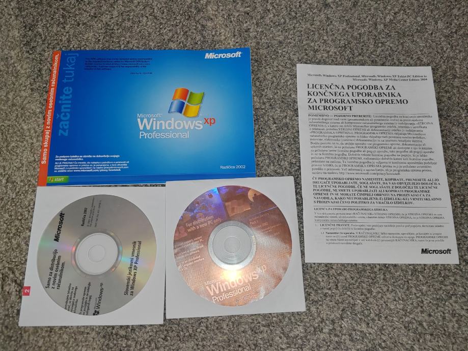 windows XP CD in prirocnik