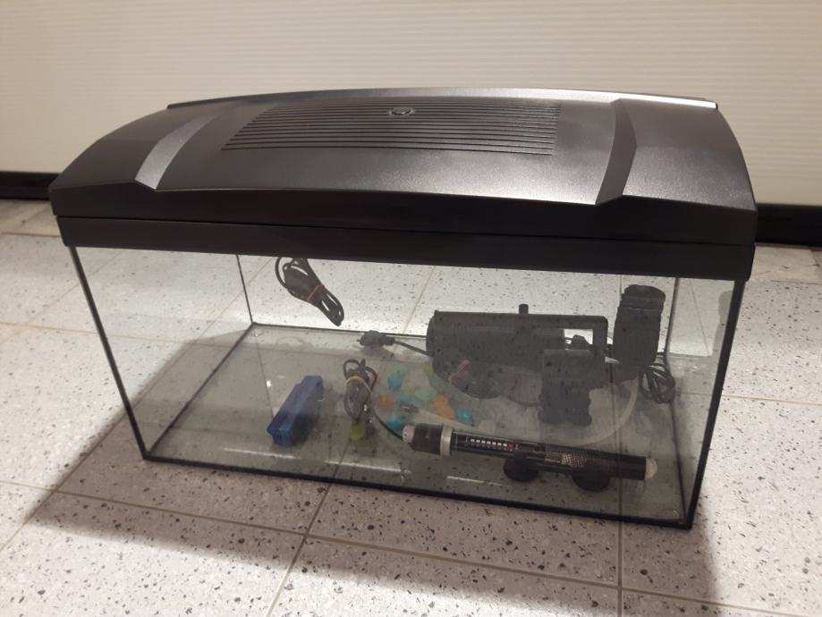 Akvarij za ribe 54l