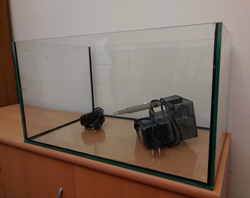 Akvarij za ribe - 55x34x30 (55l)