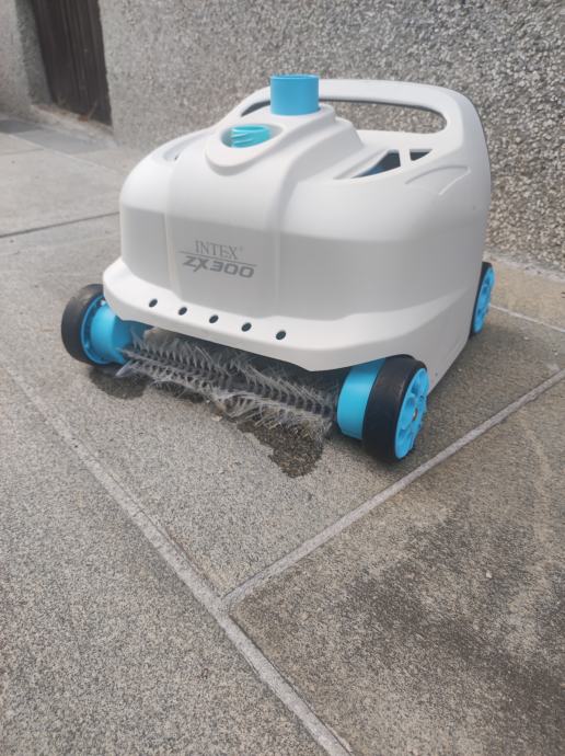 Intex Deluxe Auto Pool Cleaner ZX300