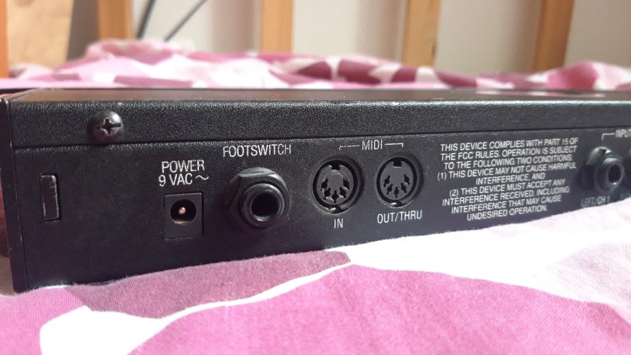 Alesis Midiverb 4 Multiefekt procesor