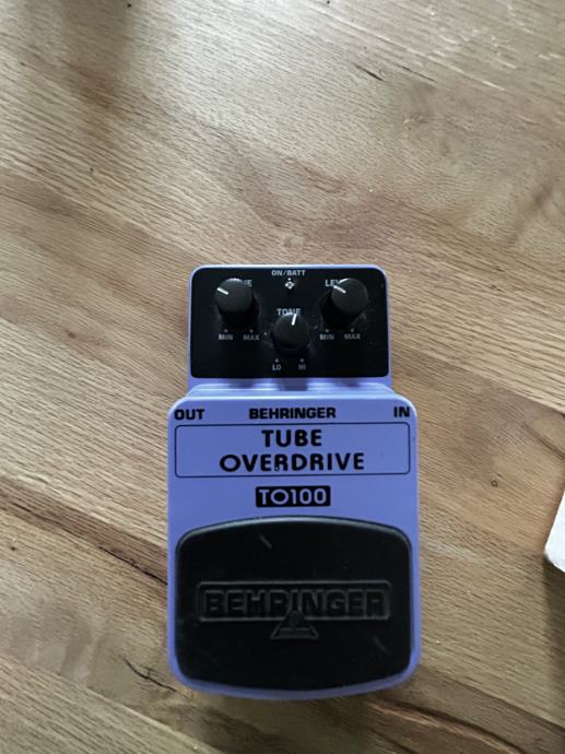 Behringer TO100 Tube Overdrive pedal