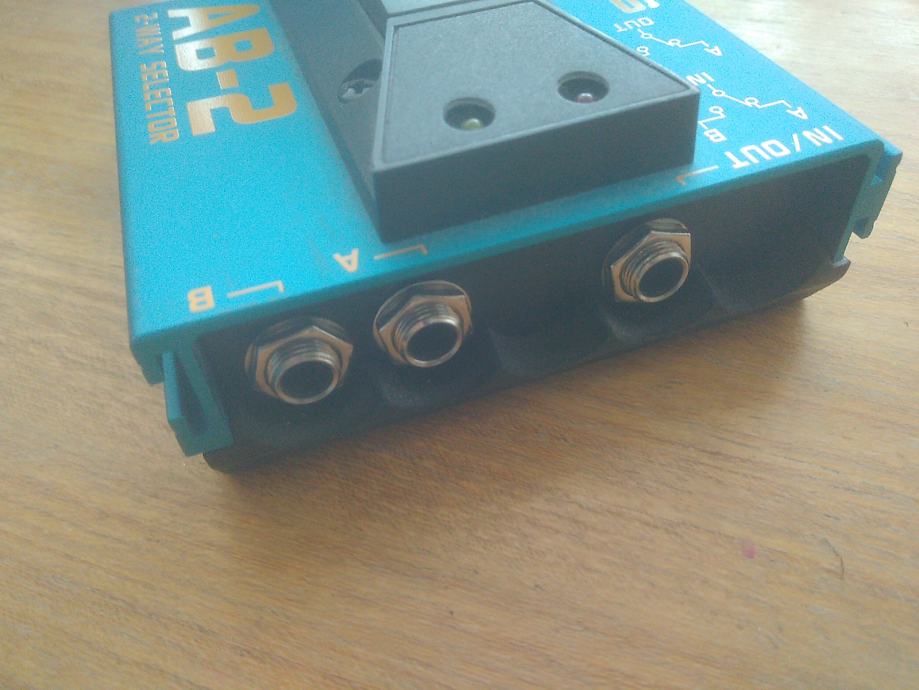 BOSS AB-2 switch