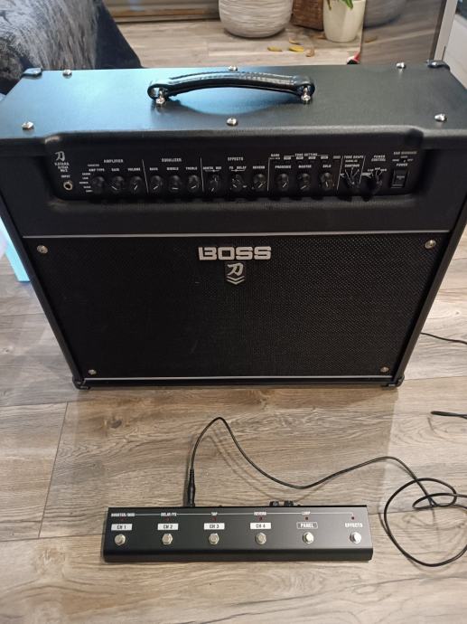 Boss Katana Artist MK II + Floorboard