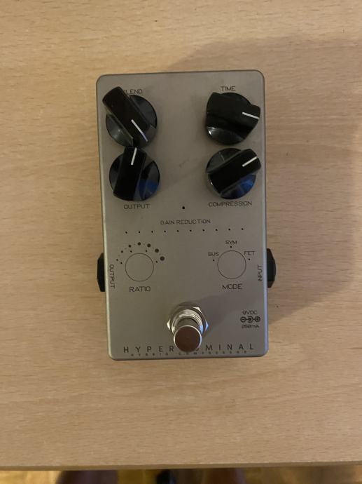 Darkglass Hyper Luminal Compressor
