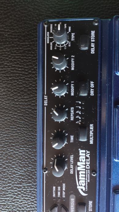 DigiTech JamMan Delay Looper Phrase/Sampler