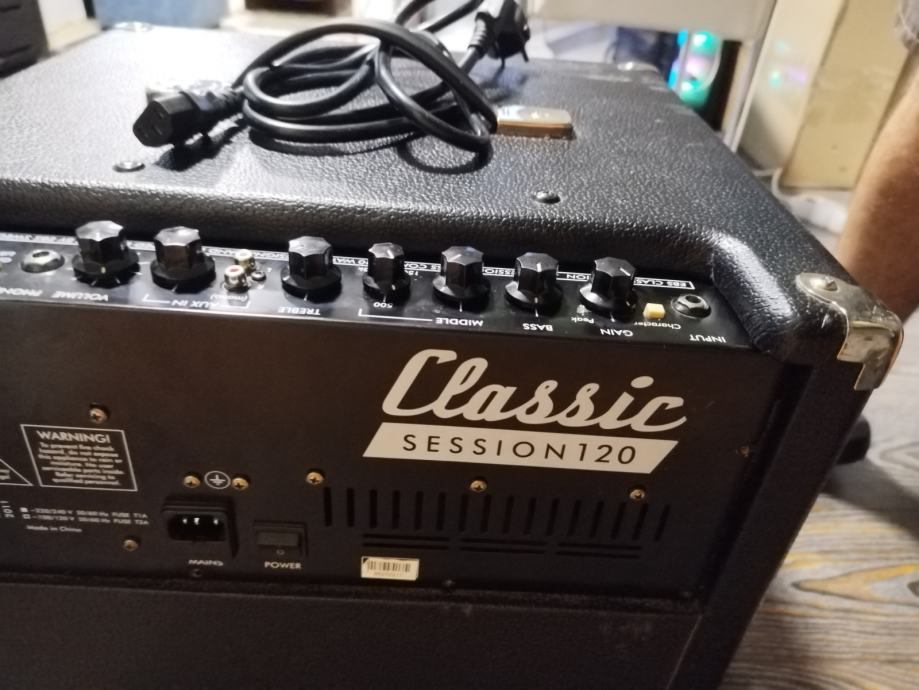 EBS Classic Session 120 bass combo
