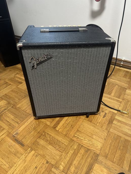 Fender Rumble 100 Ojačevalec / Amp
