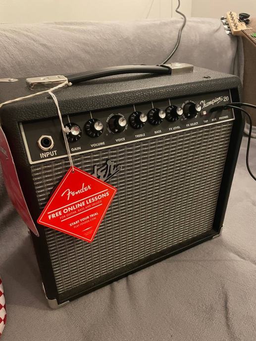 kitarski ojačevalec Fender Champion 20
