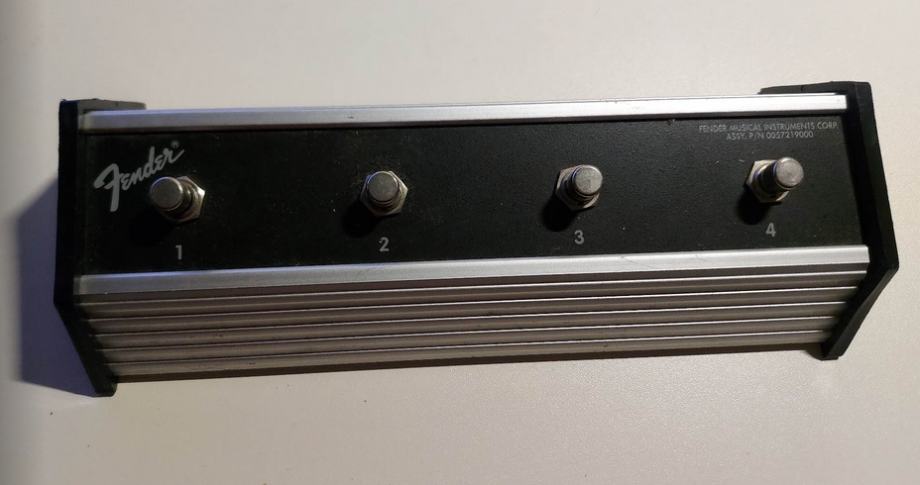 PEDAL FENDER FOOTSWITCH PREKLOPNIK, 4x PREKLOPNI