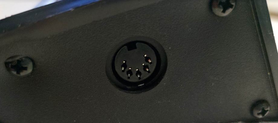 PEDAL FENDER FOOTSWITCH PREKLOPNIK, 4x PREKLOPNI
