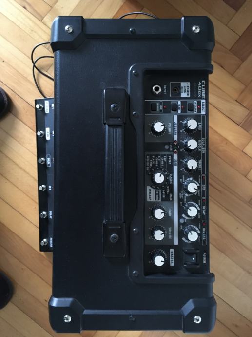 Roland BOSS 40GX in stikalo GA-FC BOSS