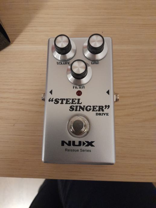 Steel singer drive NUX kitarski efekt pedal