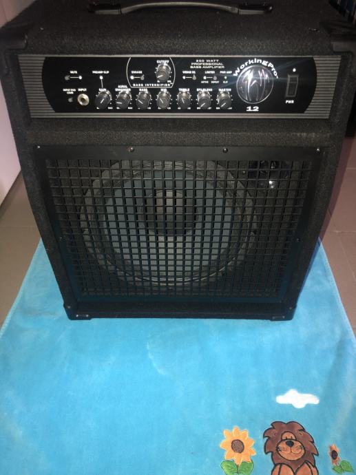 SWR WorkingPro 12 blackface 200W combo bass ojačevalec