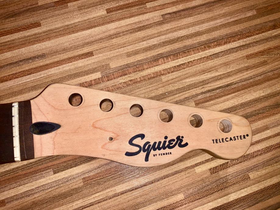 Vrat za električno kitaro telecaster Squier s tunerji