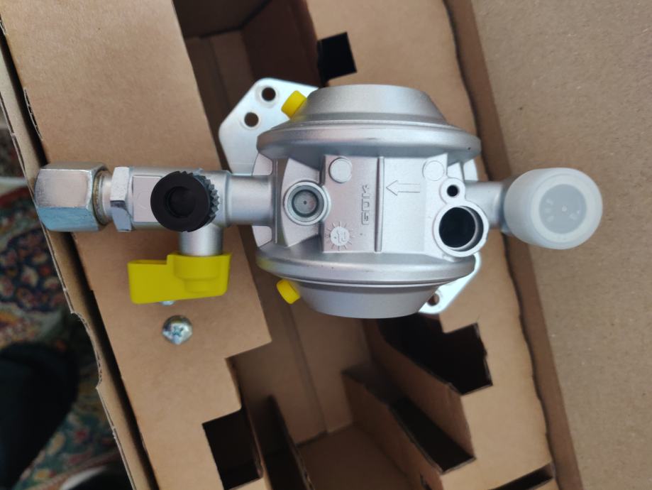 AVTODOM PLINSKI REGULATOR