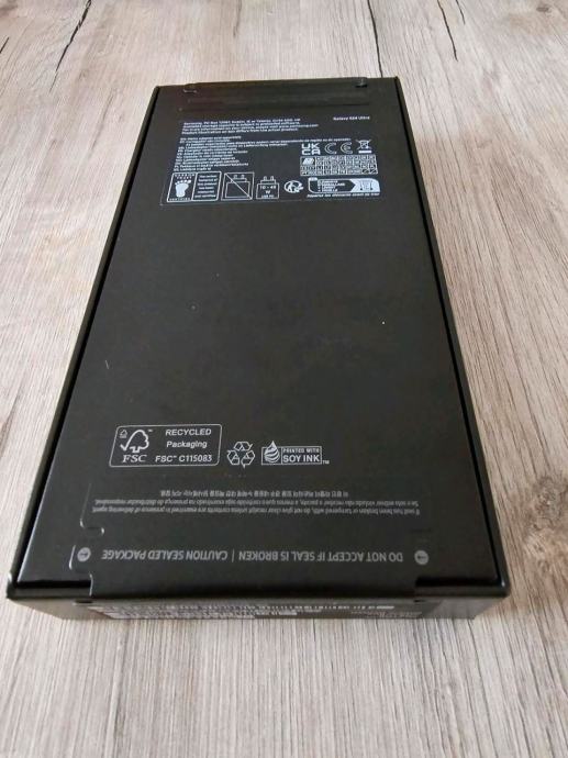 Samsung Galaxy S24 1tb Original Garancija i račun NOVO!