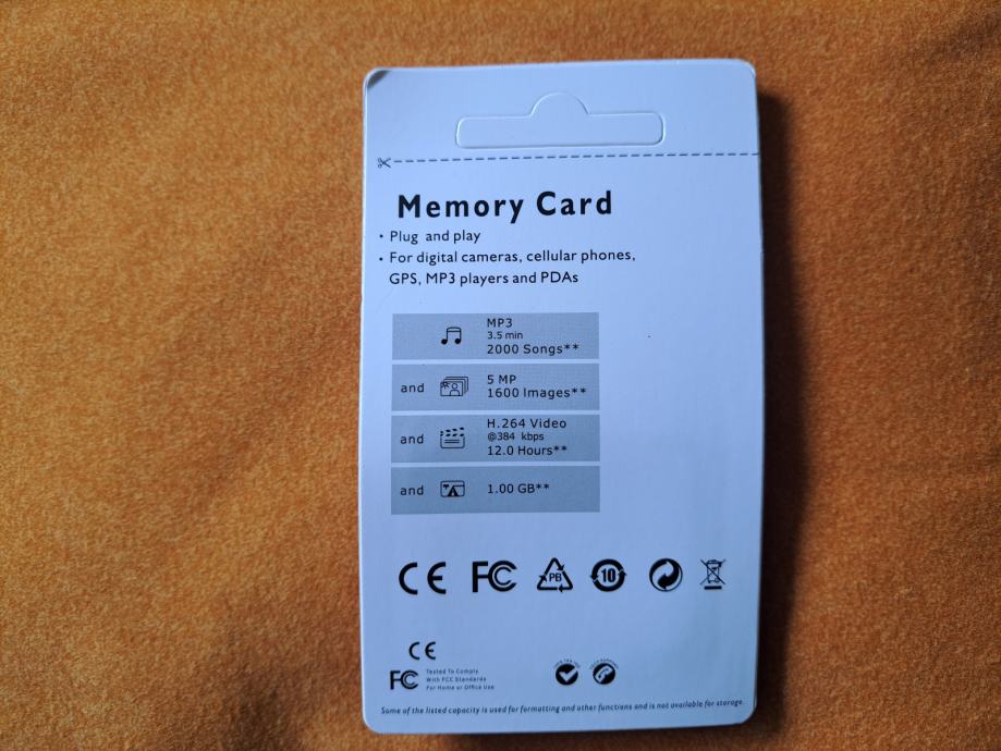 SD kartica micro 128GB + adapter Lenovo