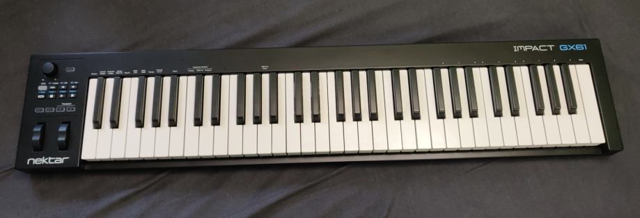 Nektar Impact Gx61 + sustain pedal