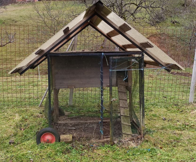 kokošnjak -kurnik -zajčnik prodam