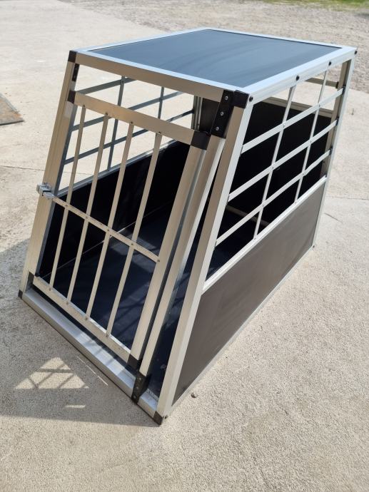 Aluminijasti boks za psa