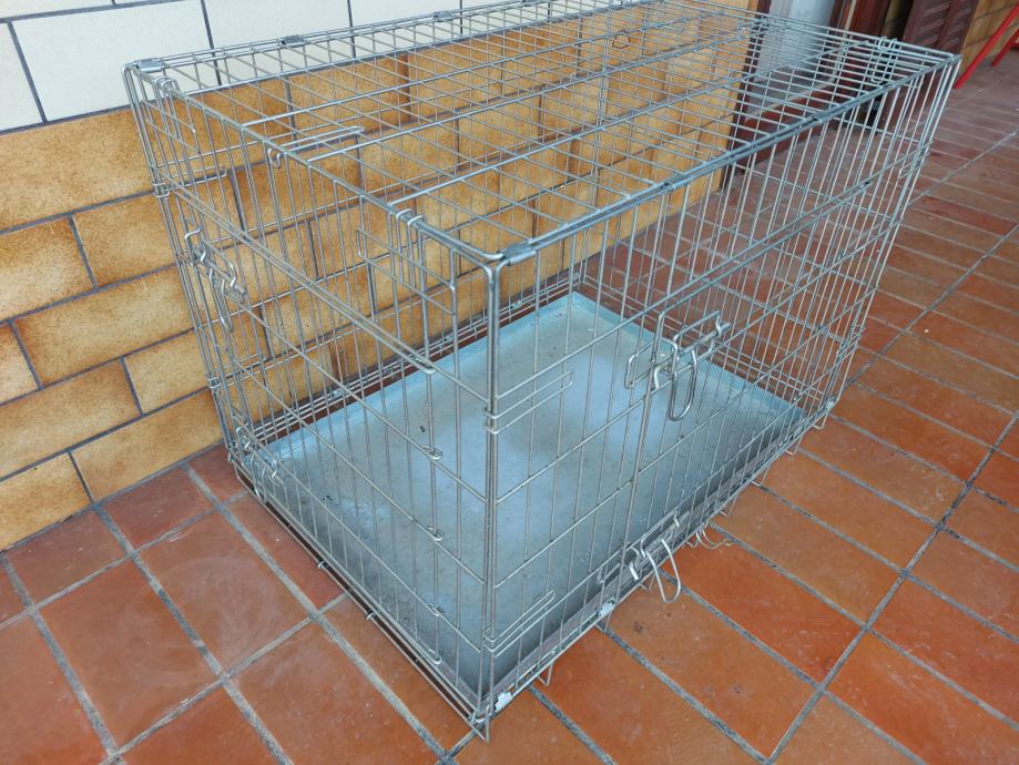 KOVINSKI BOKS ZA PSA