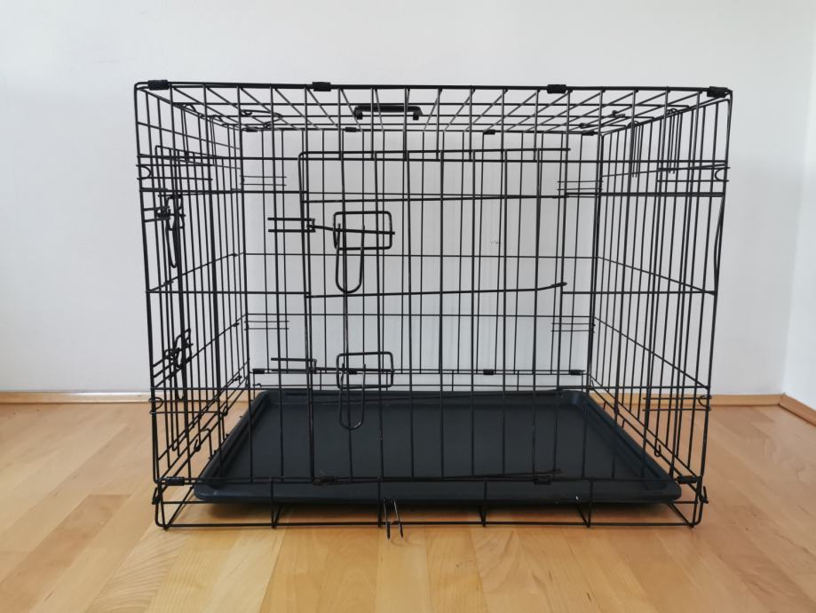 Kovinski boks za psa