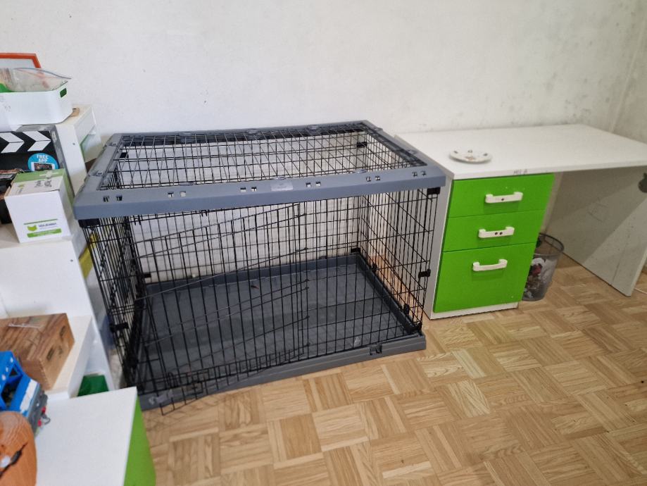 Montažni pasji box za v stanovanje xxl