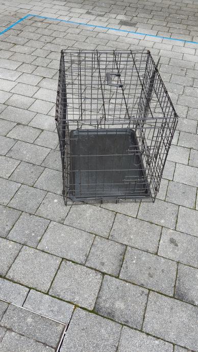 Oprema za psa-kletka-box-nahrbtnik