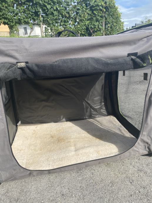 Prodam Transportno uto First Class Basic za pse-L