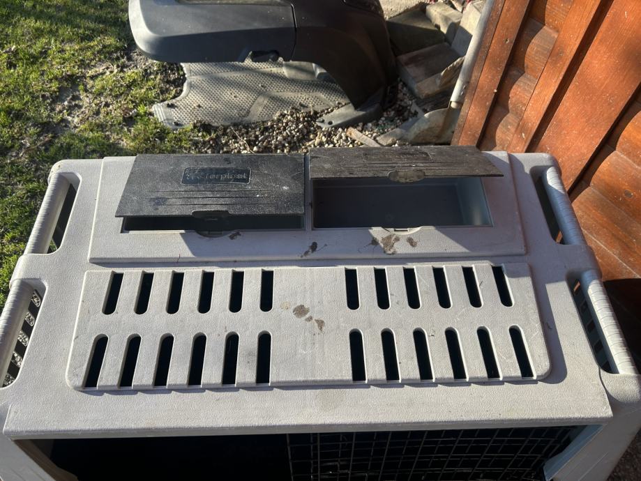 Transporter Atlas Car model 100