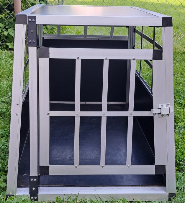 Transportni box za psa