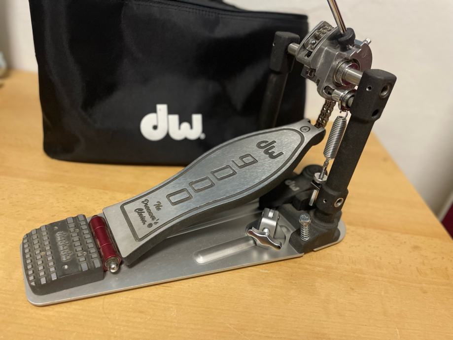 DW 9000 pedal