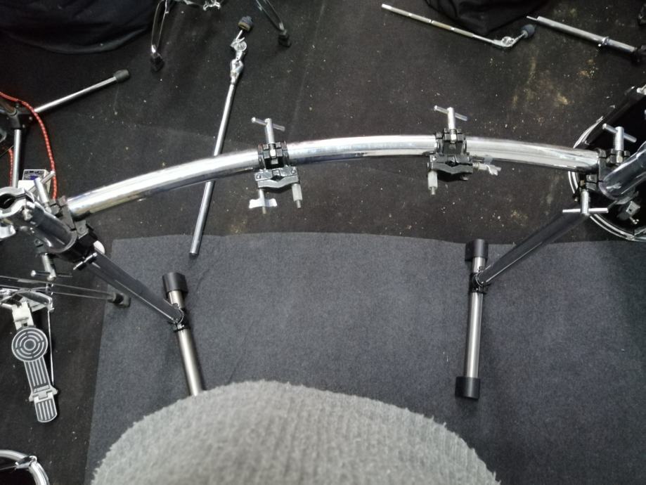 RACK ZA BOBNE PRODAM