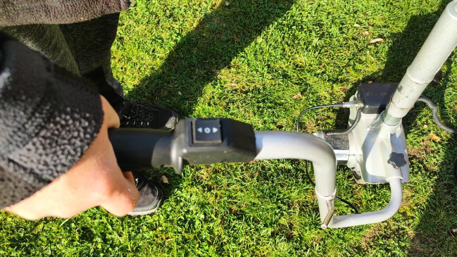 mini mover za kamp prikolico