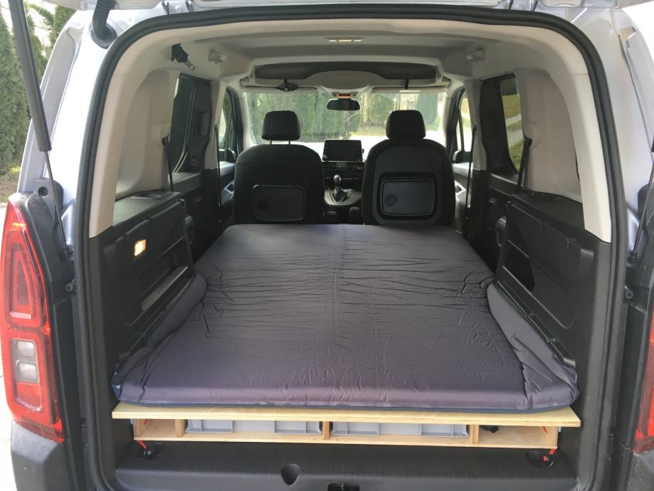 Postelja - camping box CITROEN BERLINGO,PEUGEOT RIFTER, OPEL COMBO