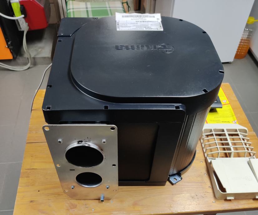 TRUMA plinski bojler BG10