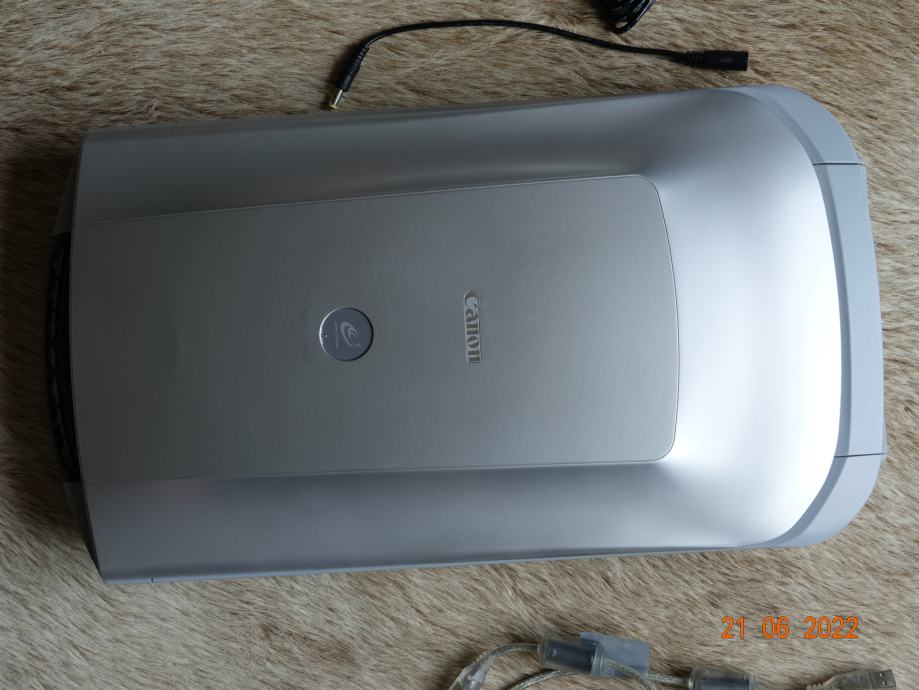 Canon canoscan 4400F za nadomestne dele