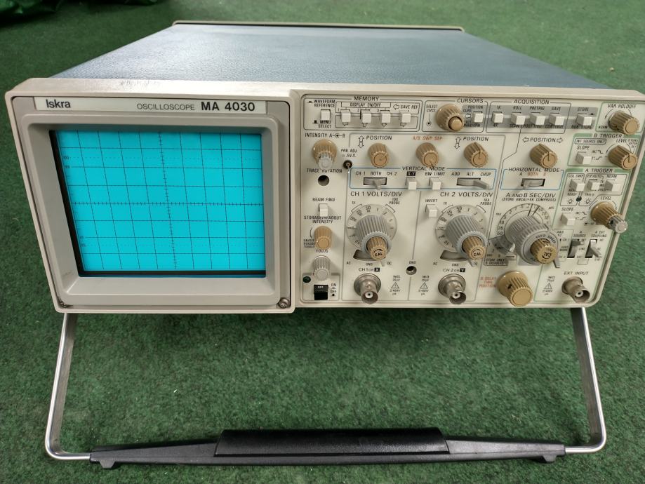 Osciloskop Tektronix 2230 Iskra MA 4030 100 MHz