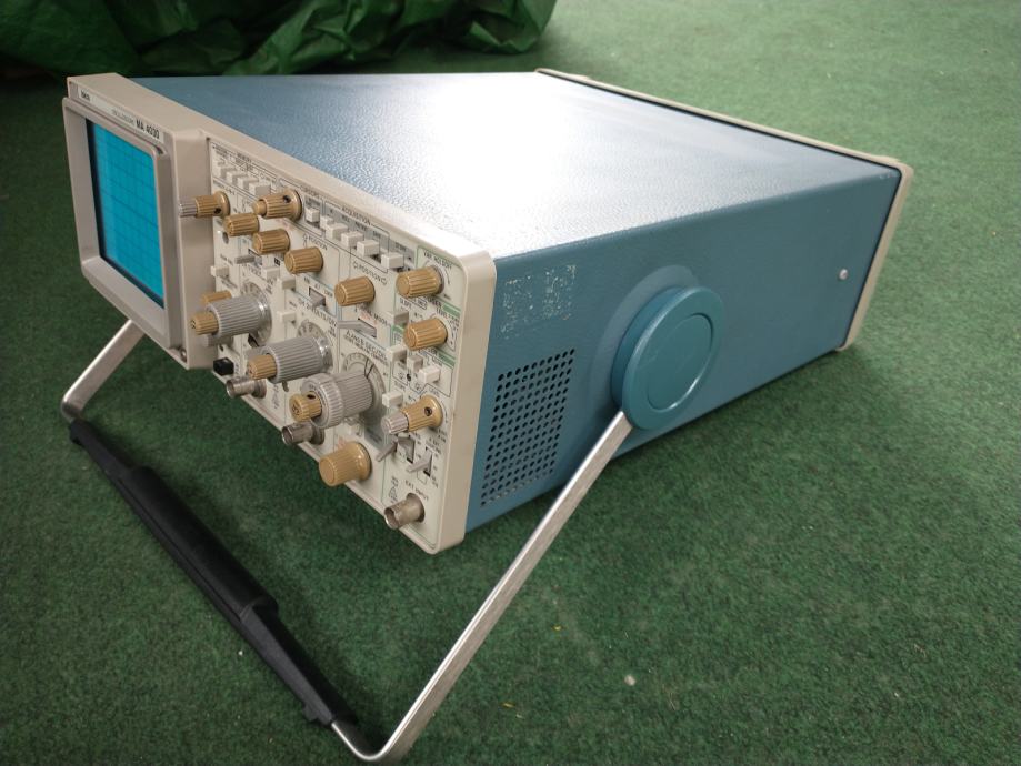 Osciloskop Tektronix 2230 Iskra MA 4030 100 MHz