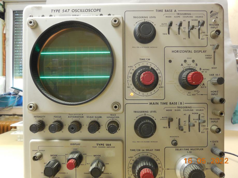 OSCILOSKOP TEKTRONIX 547