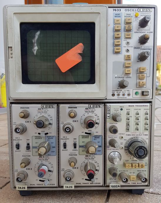 Tektronix 7633 osciloskop