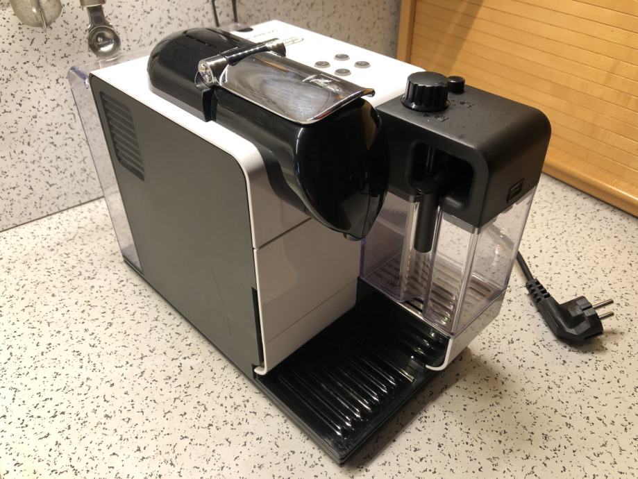 Delonghi Nespresso Lattissima Plus EN520 PW